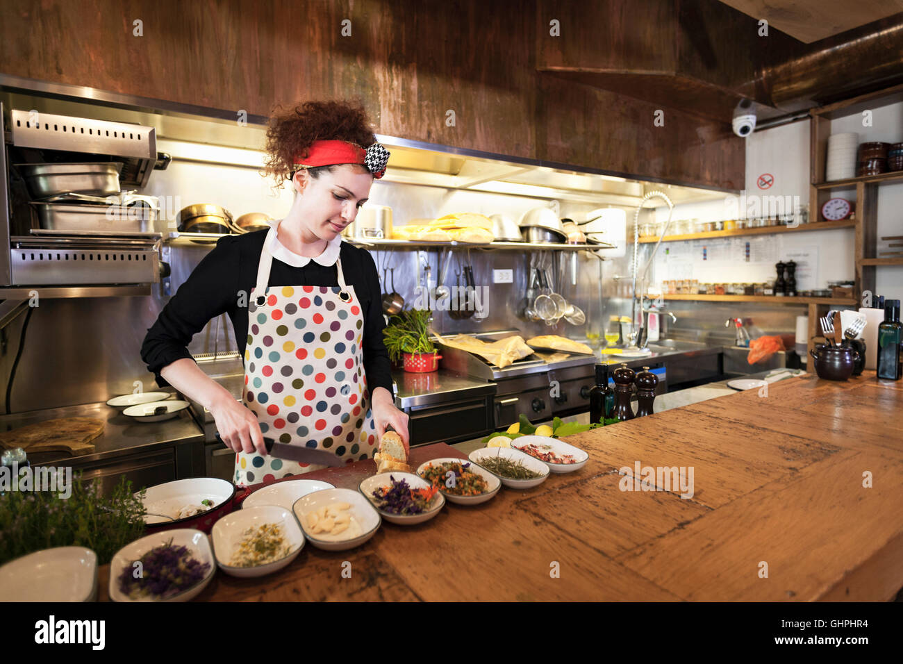 Small restaurant cook hi-res stock photography and images - Alamy