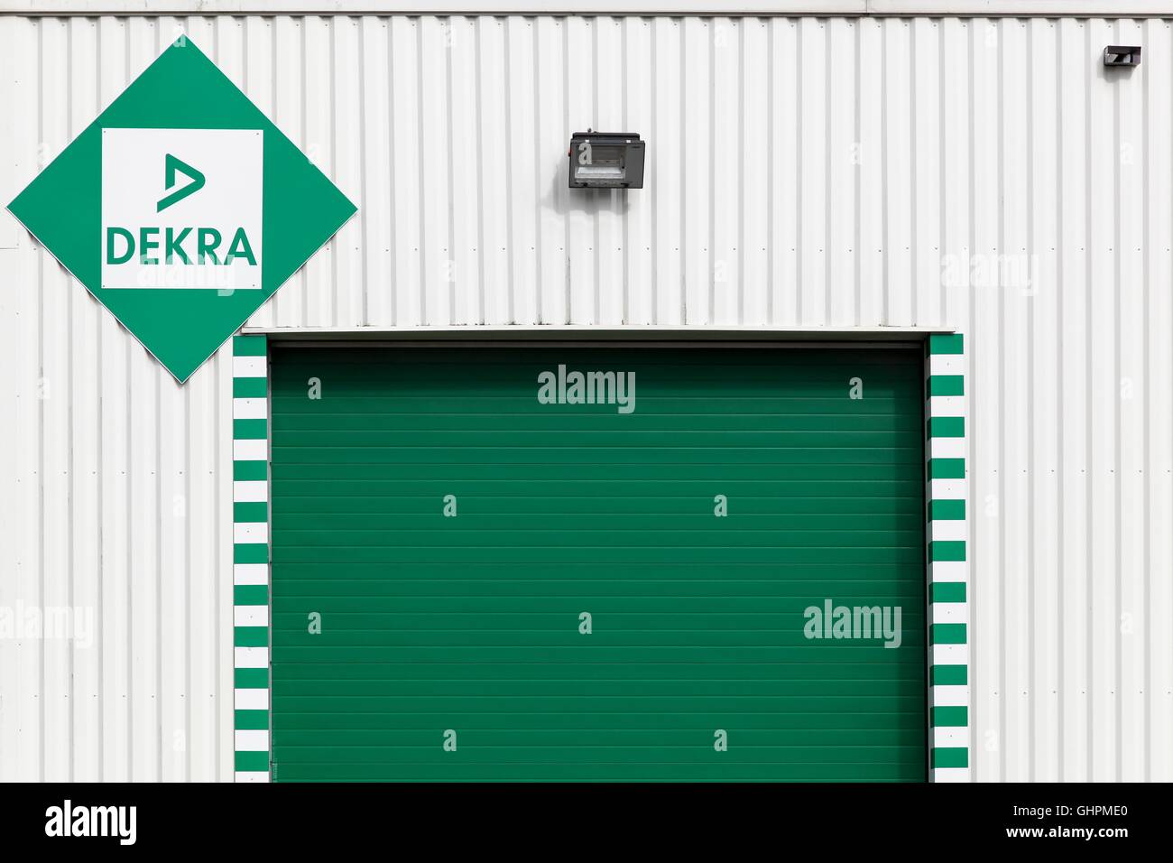 Dekra inspection garage Stock Photo - Alamy