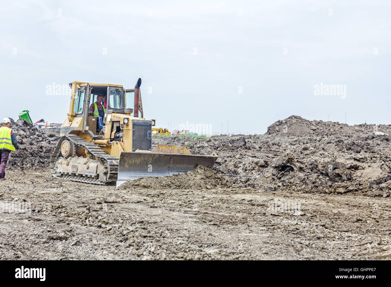 Land leveling bulldozer hi-res stock photography and images - Alamy
