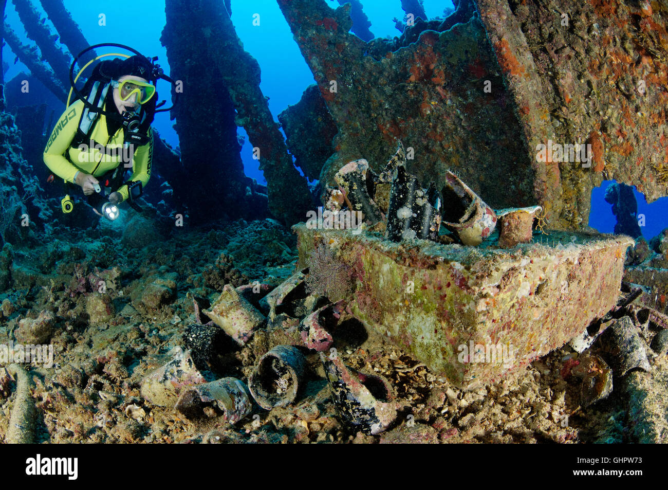 Shipwreck SS Carnatic, scuba diver on ship wreck, Hurghada, Shaab Abu ...
