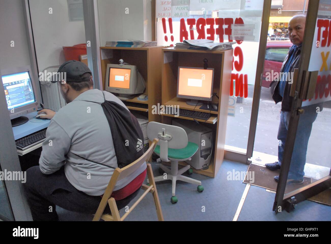 Milan (Italy), phone center and Internet shop Stock Photo - Alamy