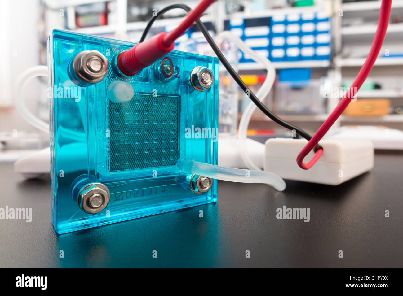 Hydrogen fuel cell, A fuel cell is a device that converts the chemical ...