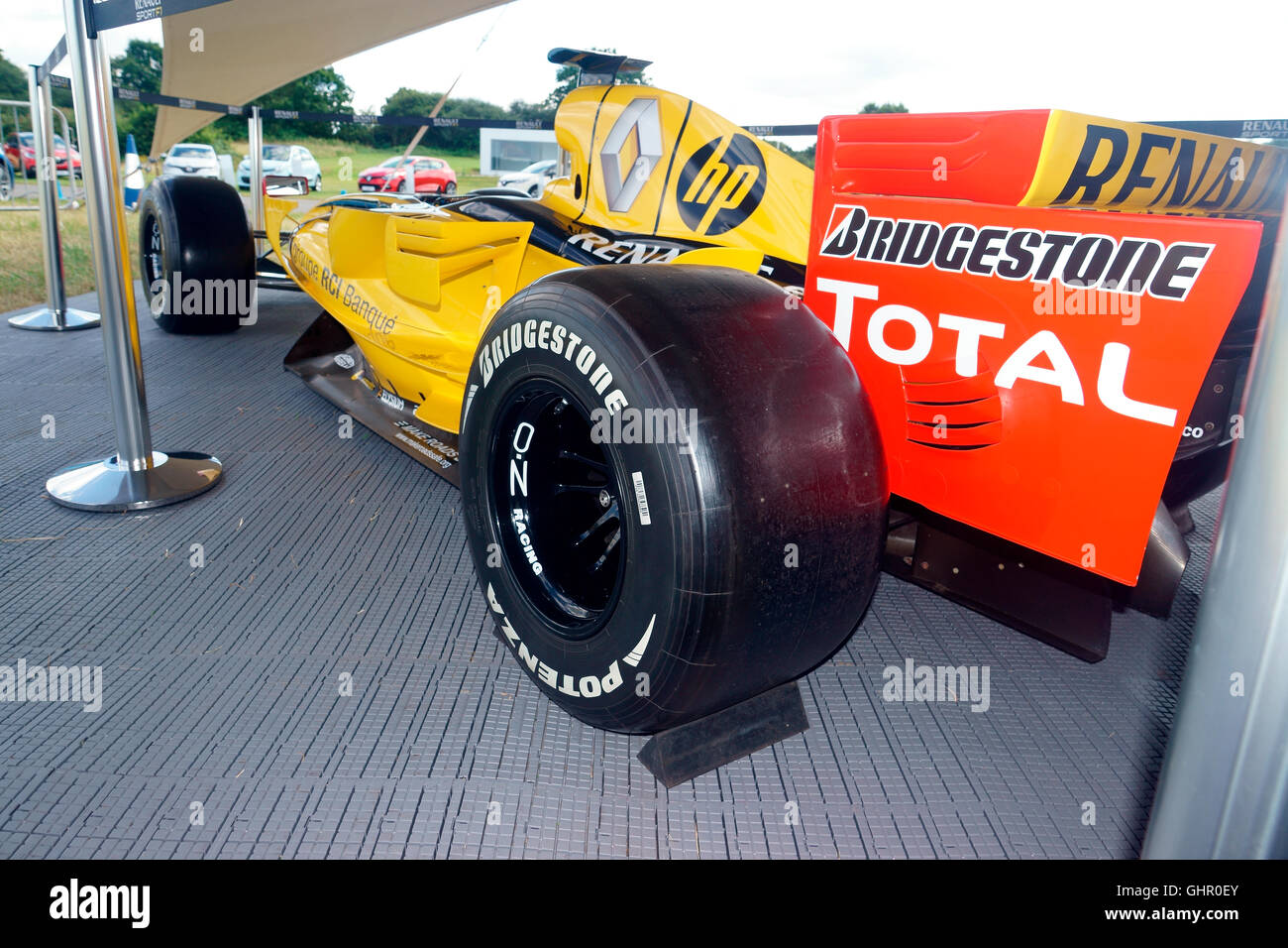 RENAULT F.1 DISPLAY CAR Stock Photo - Alamy