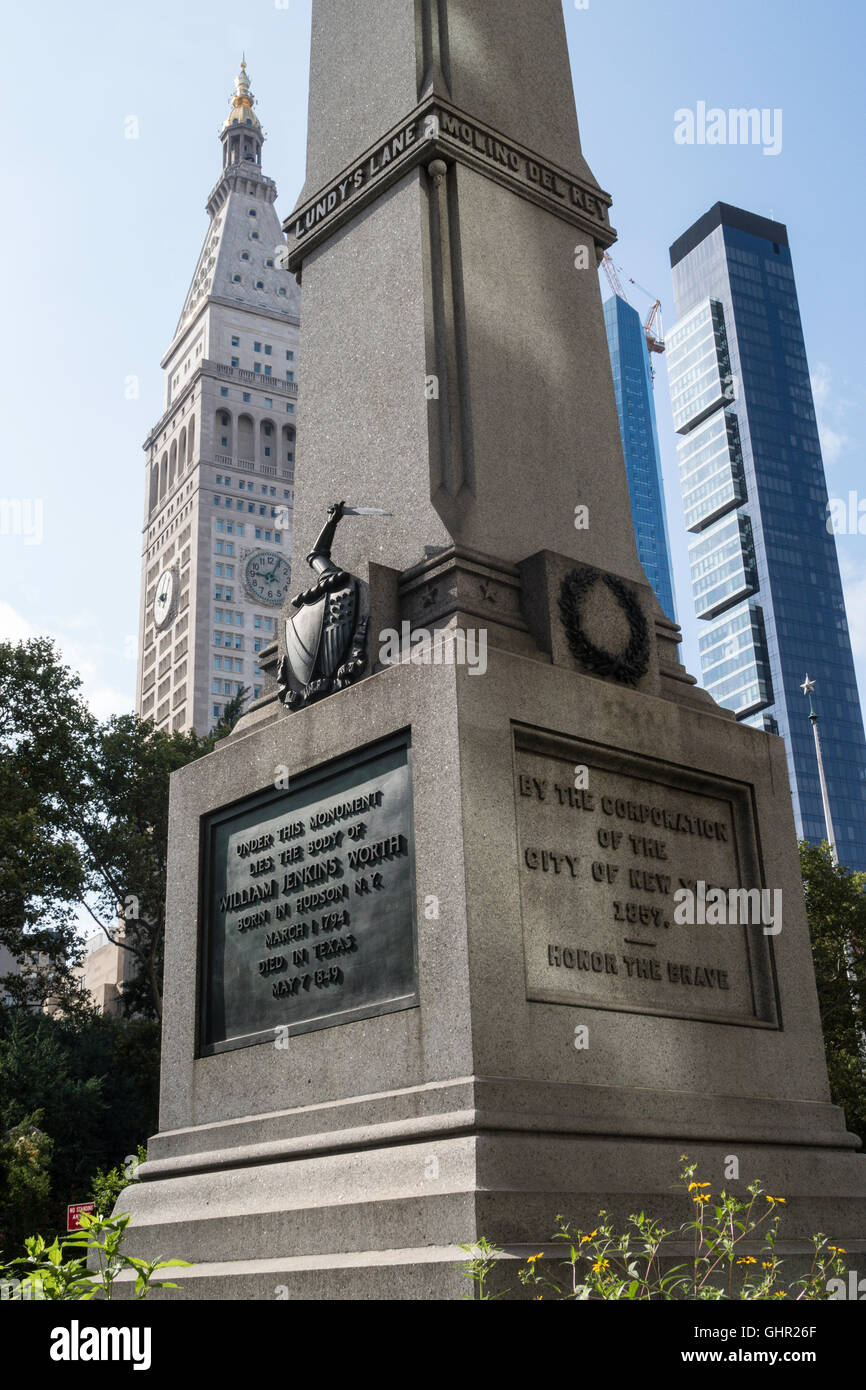 General Worth monument, Fifth Avenue and 25th Street, NYC Stock Photo ...