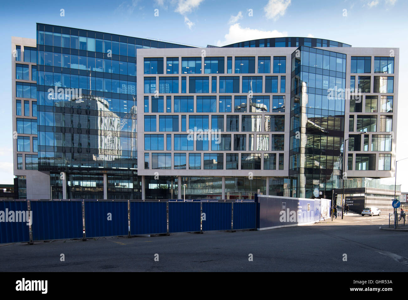 One Central Square office building in Cardiff, South Wales Stock Photo ...