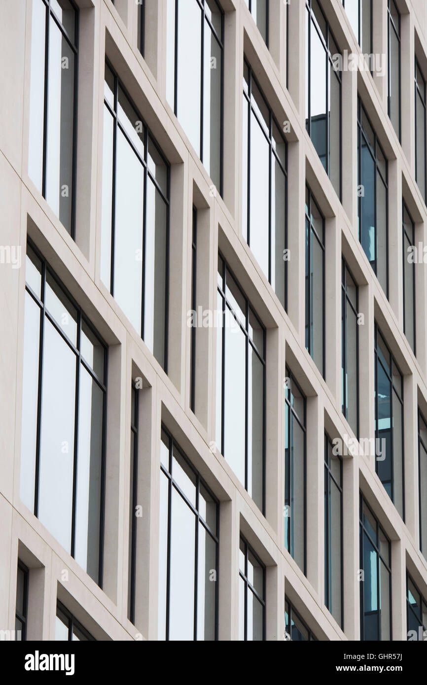 One Central Square office building in Cardiff, South Wales Stock Photo ...
