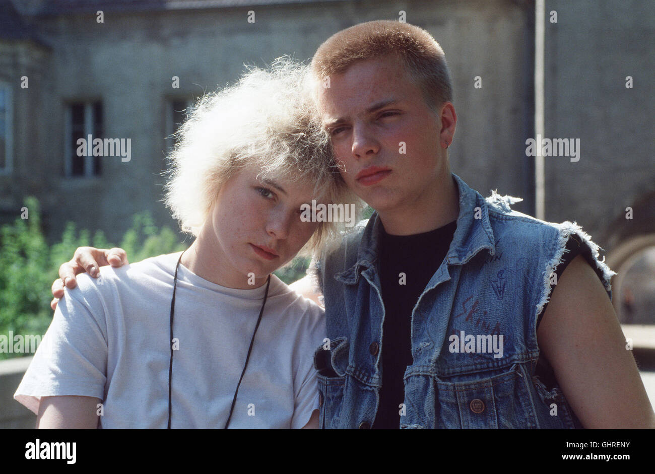 jana und jan - In einer Jugendhaftanstalt lernen sich Jana (KRISTIN ...