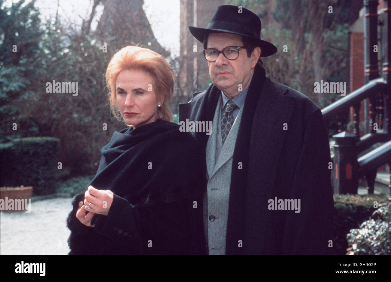 Folge: Tödliches Erbe Dr. Franck (RAINER HUNOLD, l.) muß wegen ...