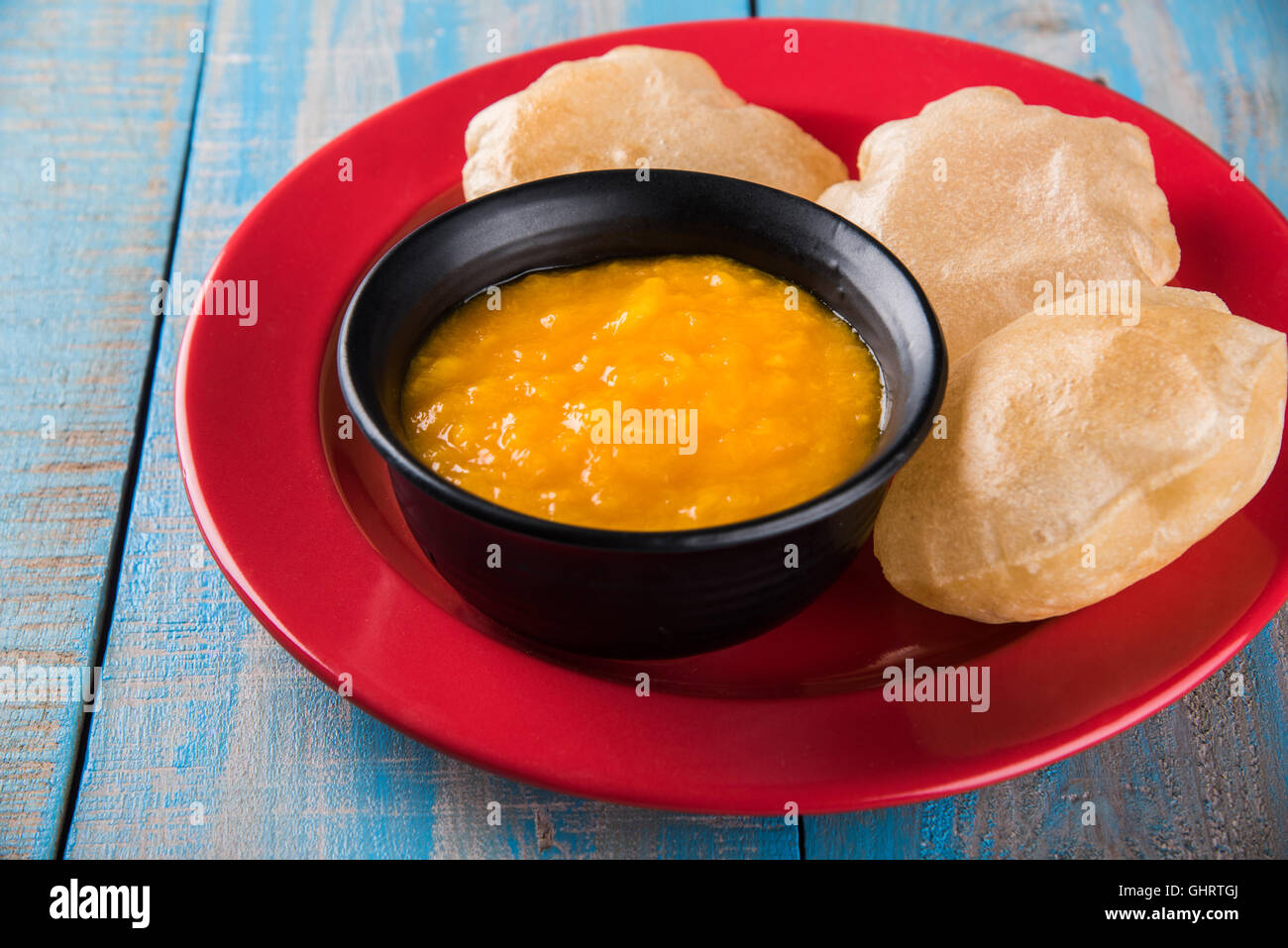 Aamras or Aam Ras Puri: Puri which is an indian fried small bread and ...