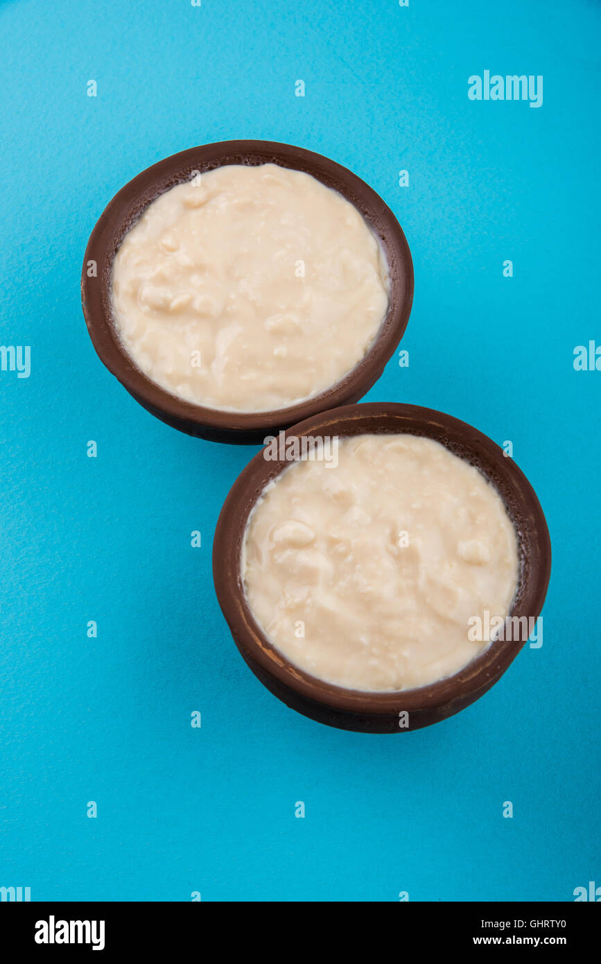 Mishti Doi or Mishti Dahi or Mitha Dahi translate as sweet dahi or ...