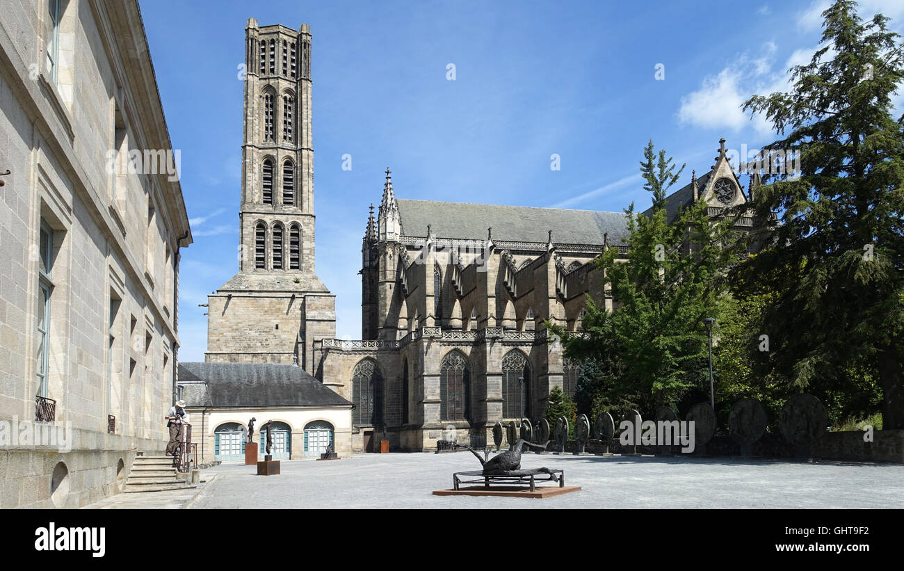 St Etienne Cathedral Limoges, Haute-Vienne, Limousin, France Stock ...