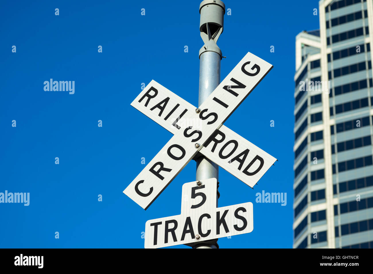 Railroad crossing sign hi-res stock photography and images - Alamy