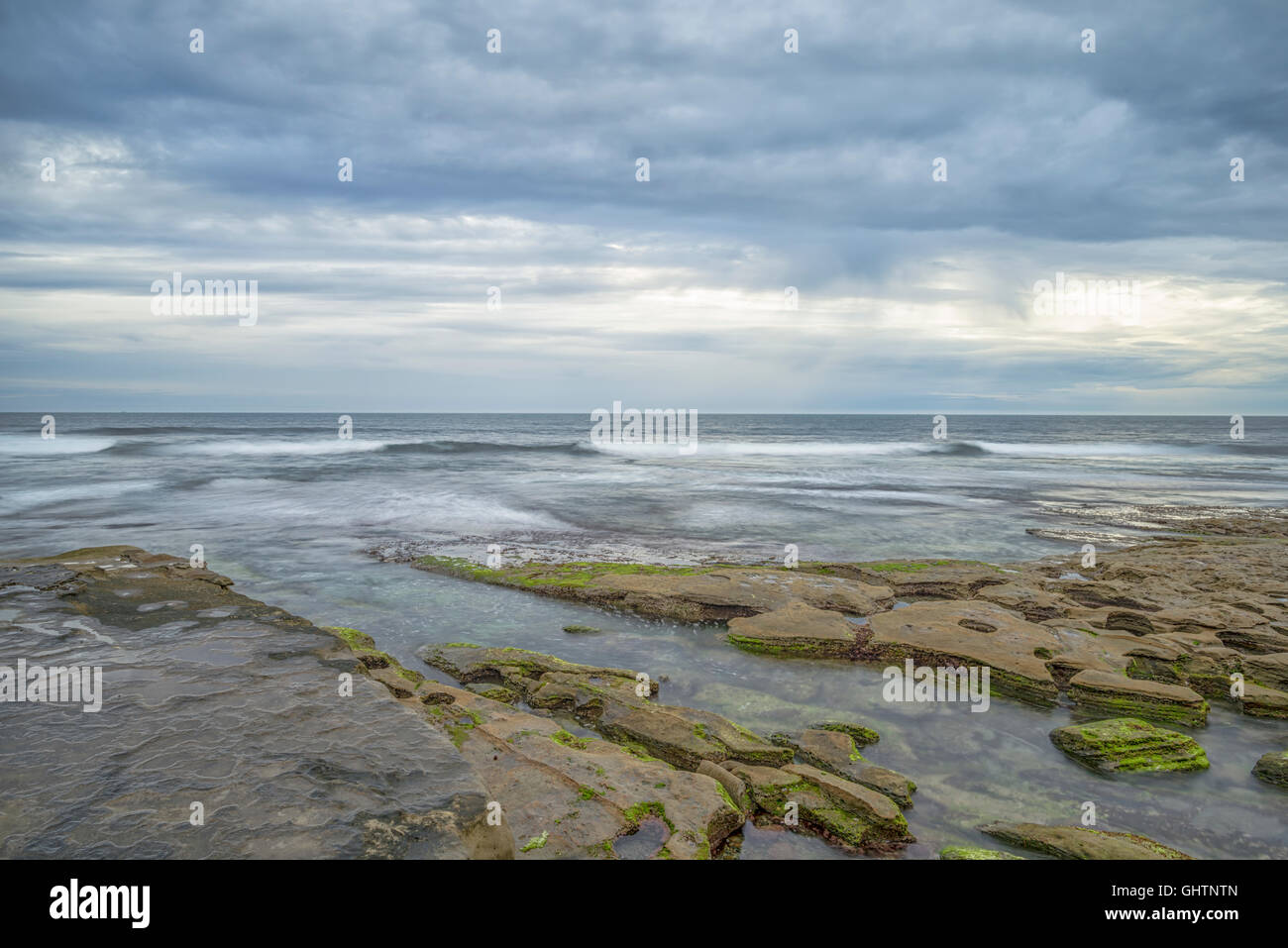 Seascape and ocean hi-res stock photography and images - Alamy