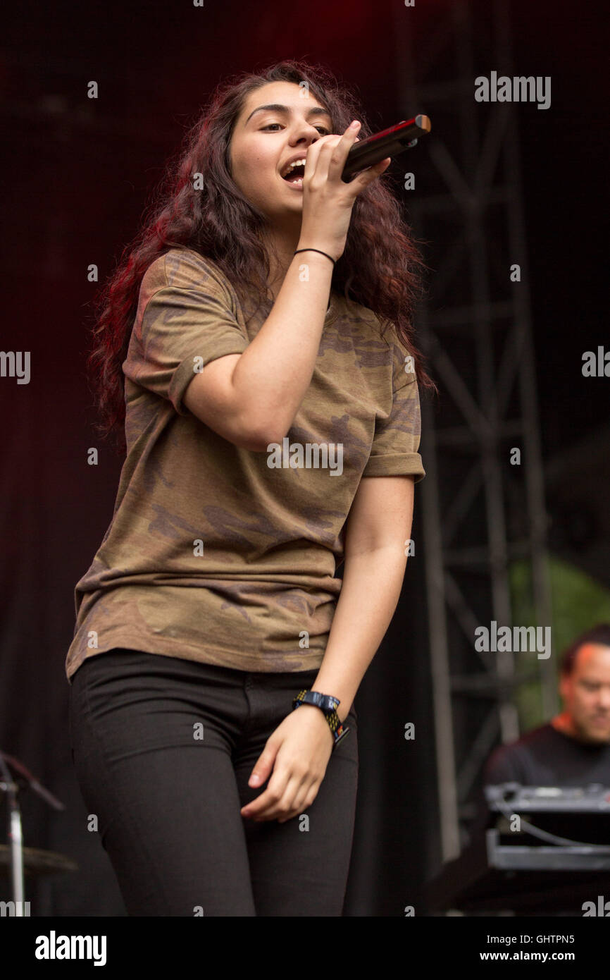 Chicago, Illinois, USA. 29th July, 2016. Singer ALESSIA CARA performs ...