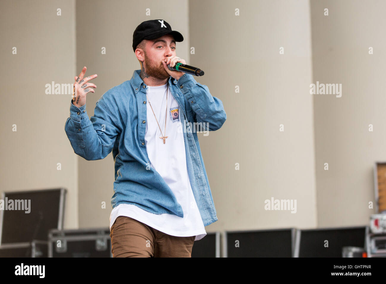 Chicago, Illinois, USA. 29th July, 2016. Rapper MAC MILLER performs ...