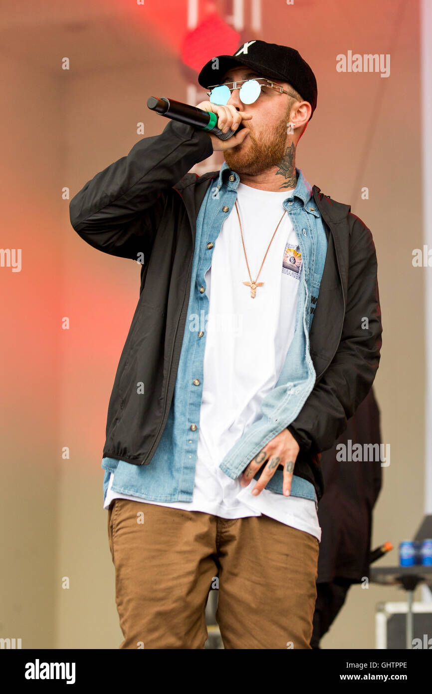 Chicago, Illinois, USA. 29th July, 2016. Rapper MAC MILLER performs ...