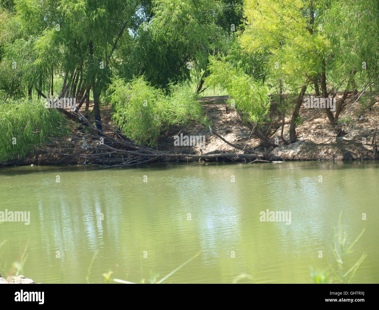 Dallas,USA,10thAugust 2016. The Trinity River south of downtown Dallas ...