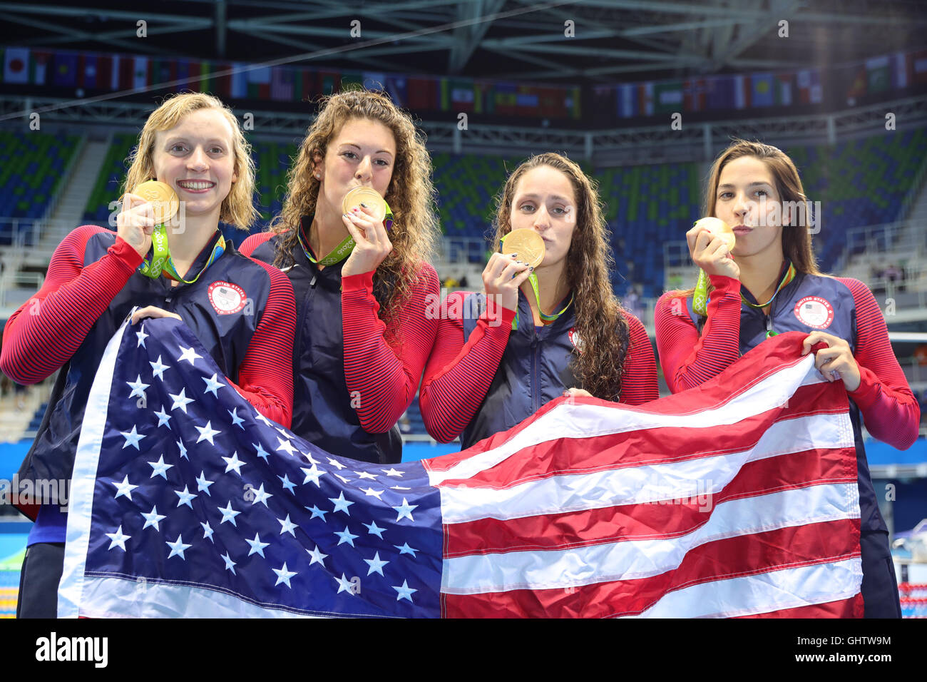 Madeline smith hi-res stock photography and images - Alamy