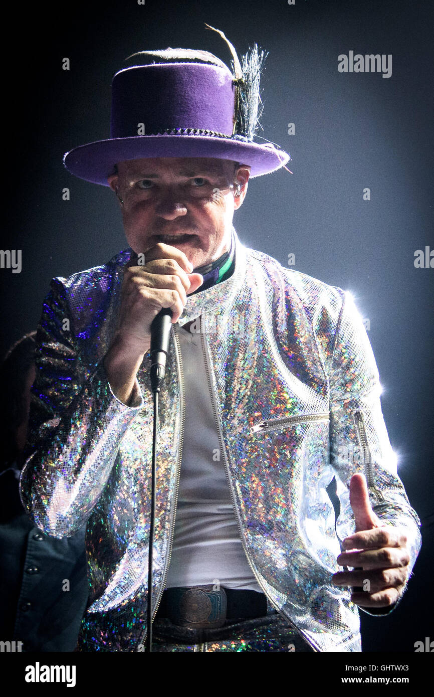 Toronto, Ontario, Canada. 10th Aug, 2016. Legendary Canadian rock band ...