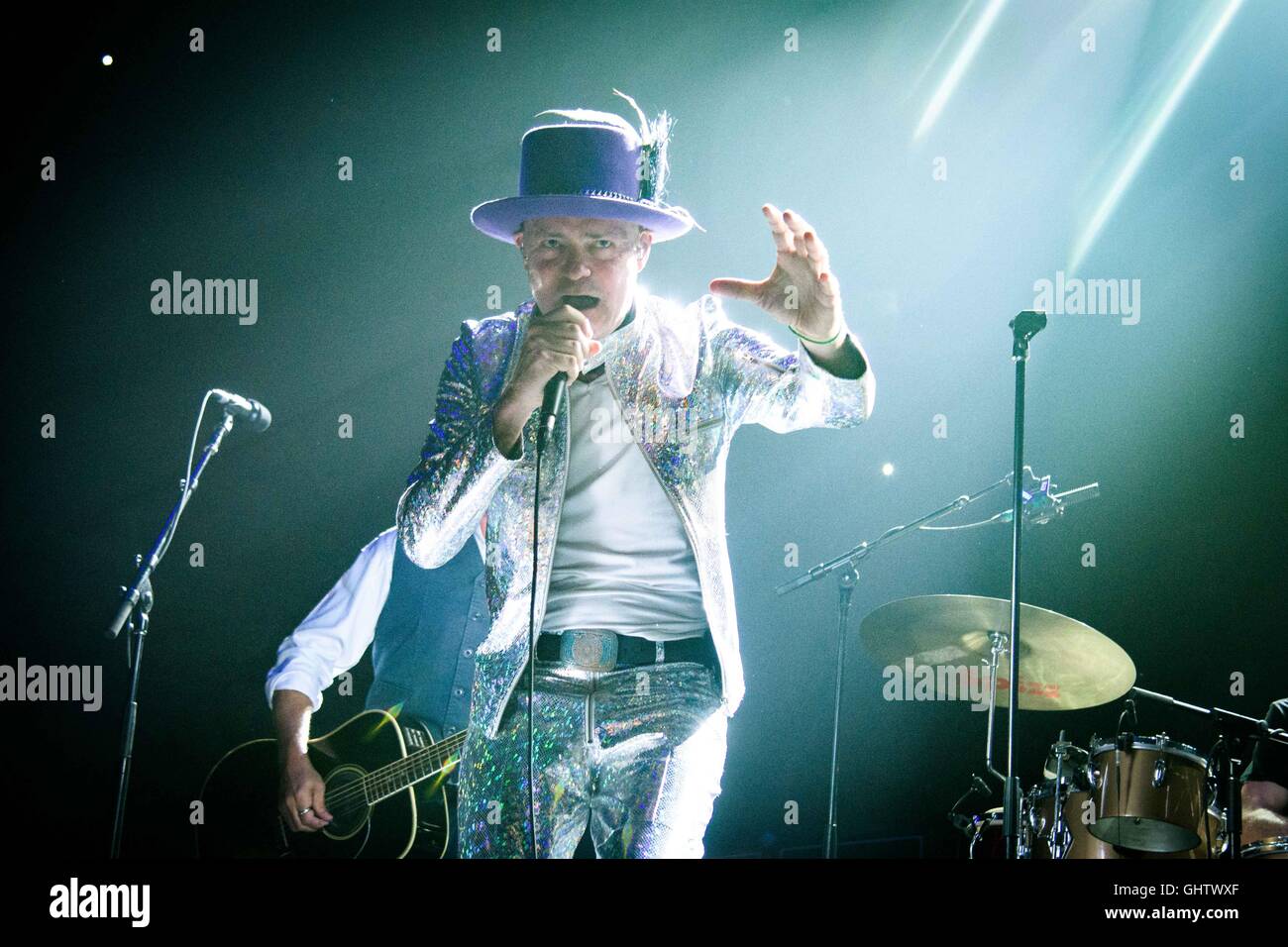 Toronto, Ontario, Canada. 10th Aug, 2016. Legendary Canadian rock band ...