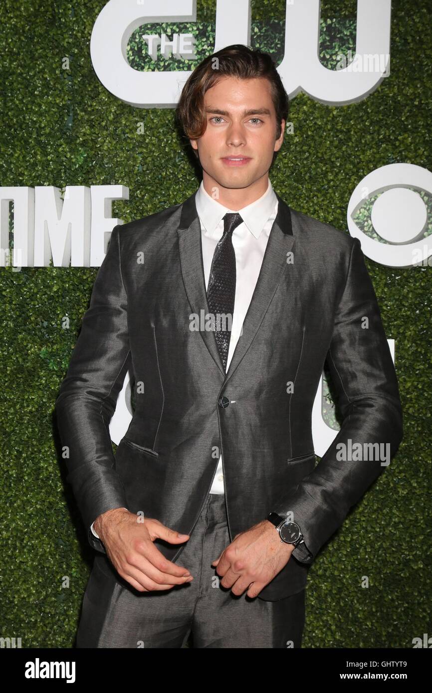 Los Angeles, CA, USA. 10th Aug, 2016. Pierson Fode at arrivals for CBS ...