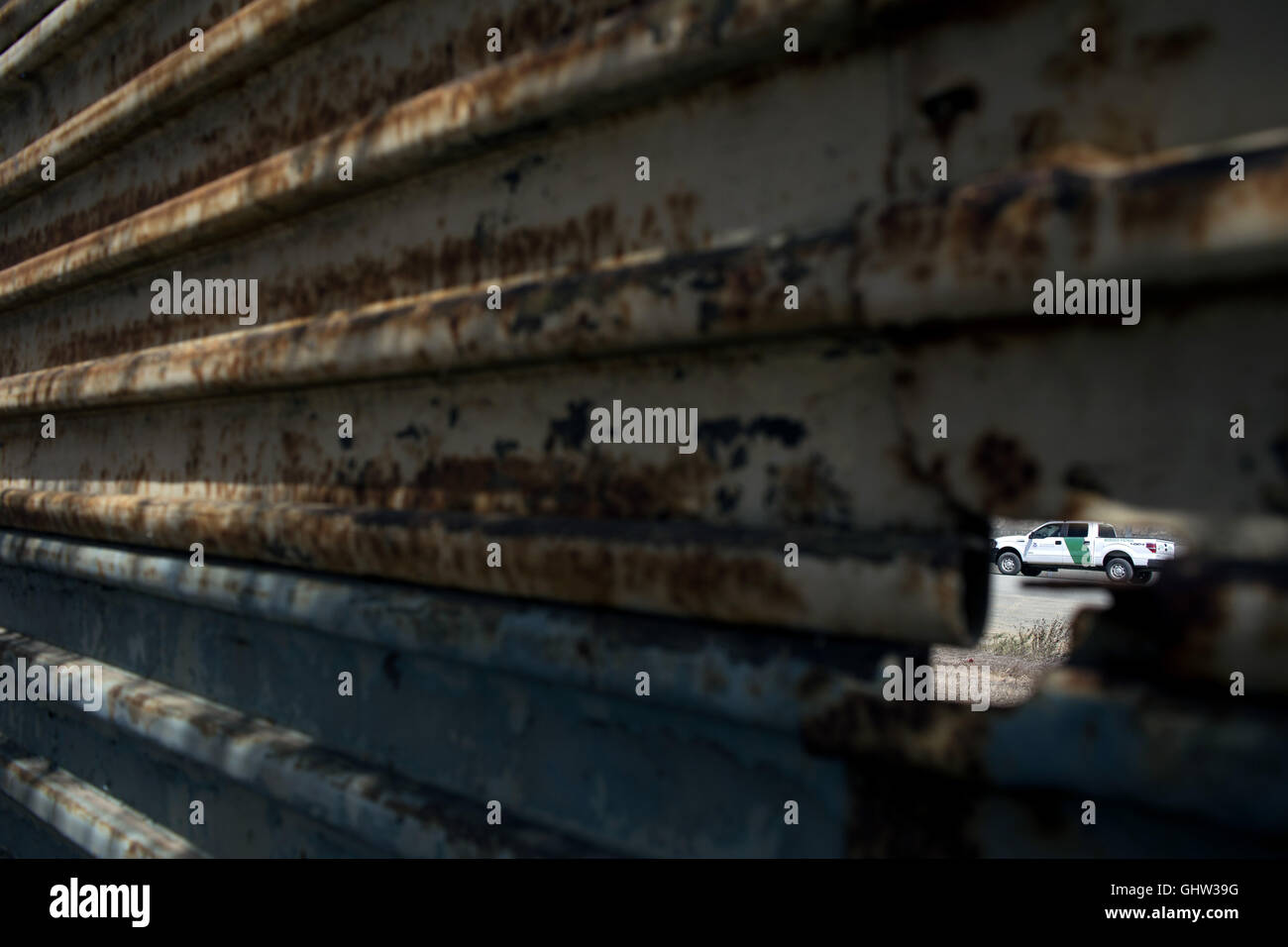 The secure fence act of 2006 hi-res stock photography and images - Alamy