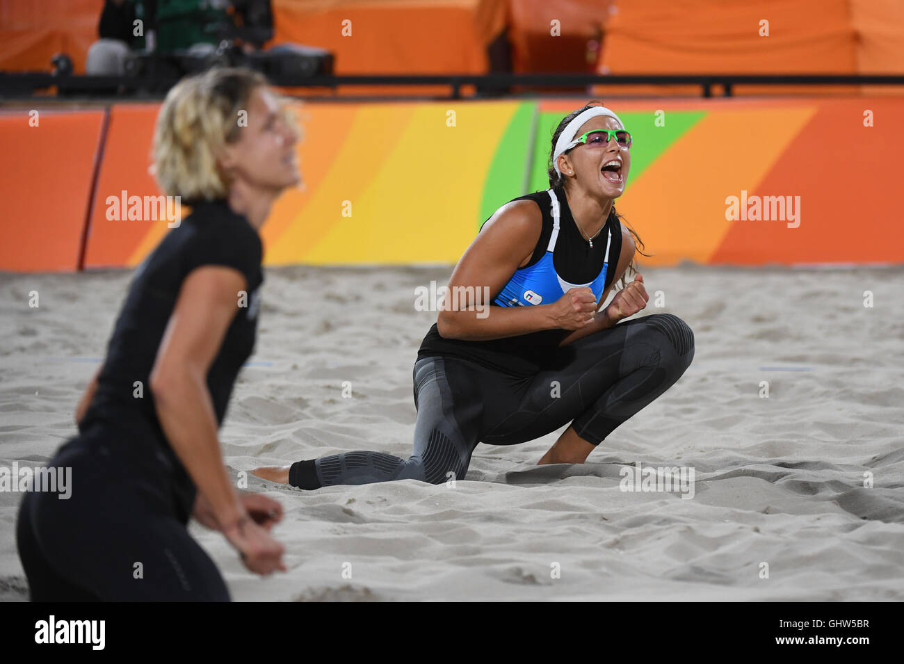 Rio de Janeiro, Brazil. 11th Aug, 2016. Marta Menegatti of Italy (R ...