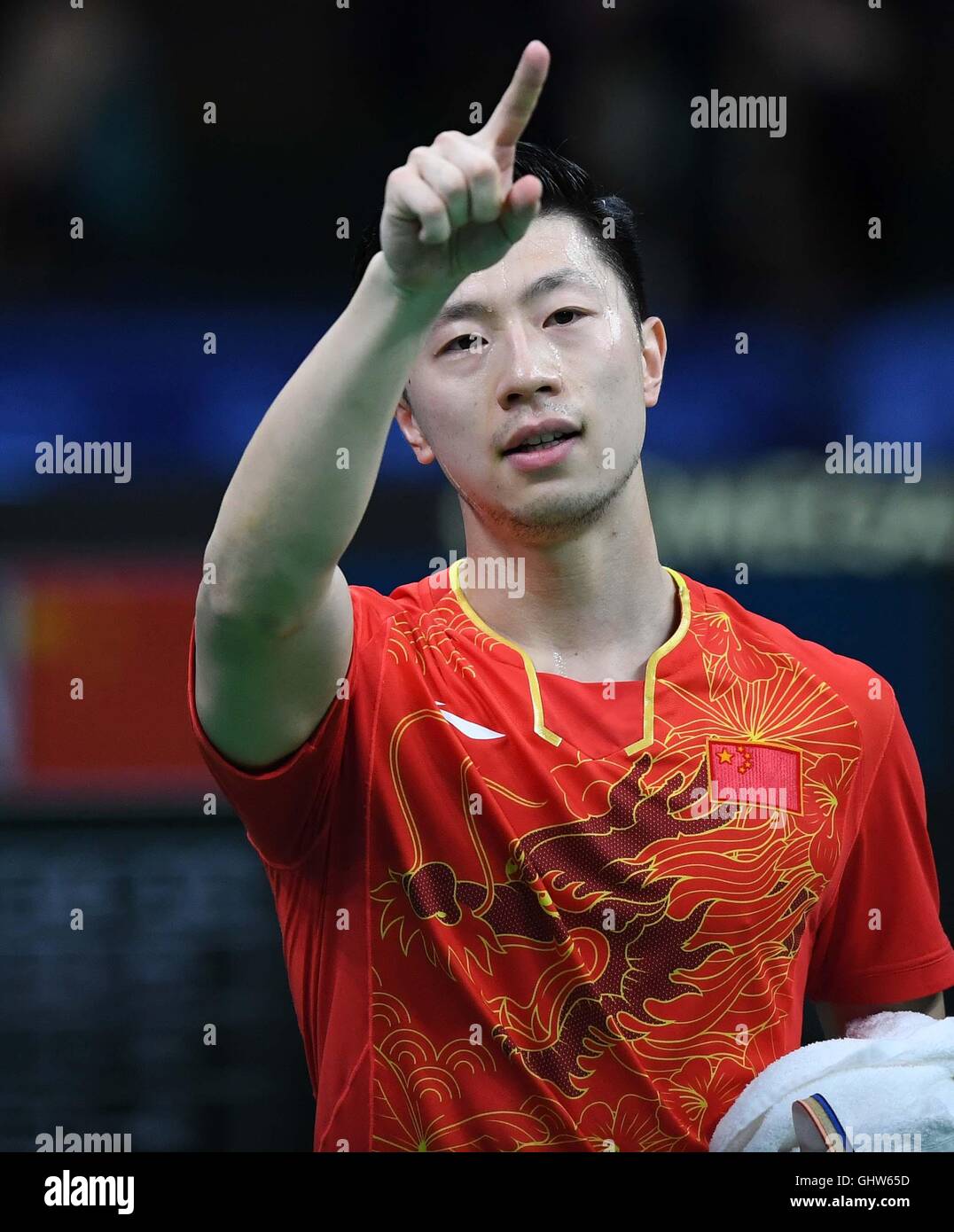 Rio De Janeiro, Brazil. 11th Aug, 2016. China's Ma Long celebrates ...