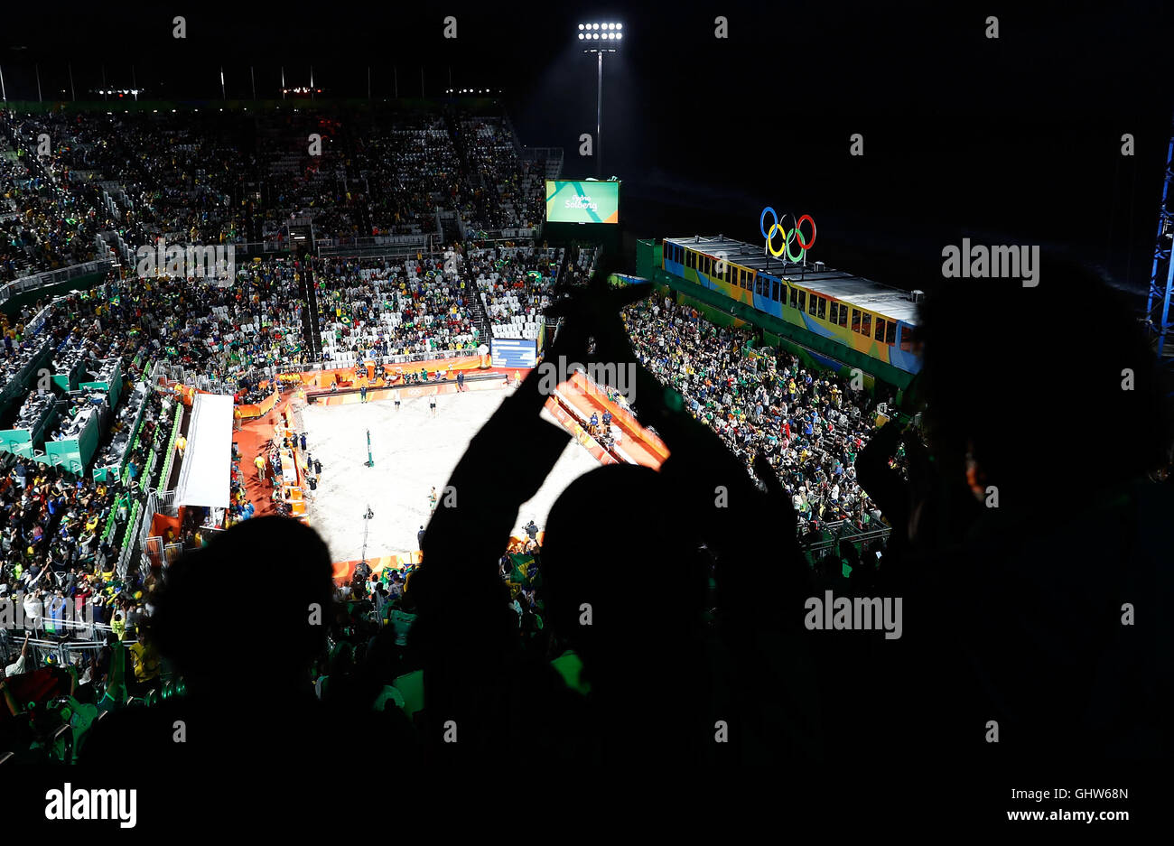 Mens preliminary pool d hi-res stock photography and images - Alamy