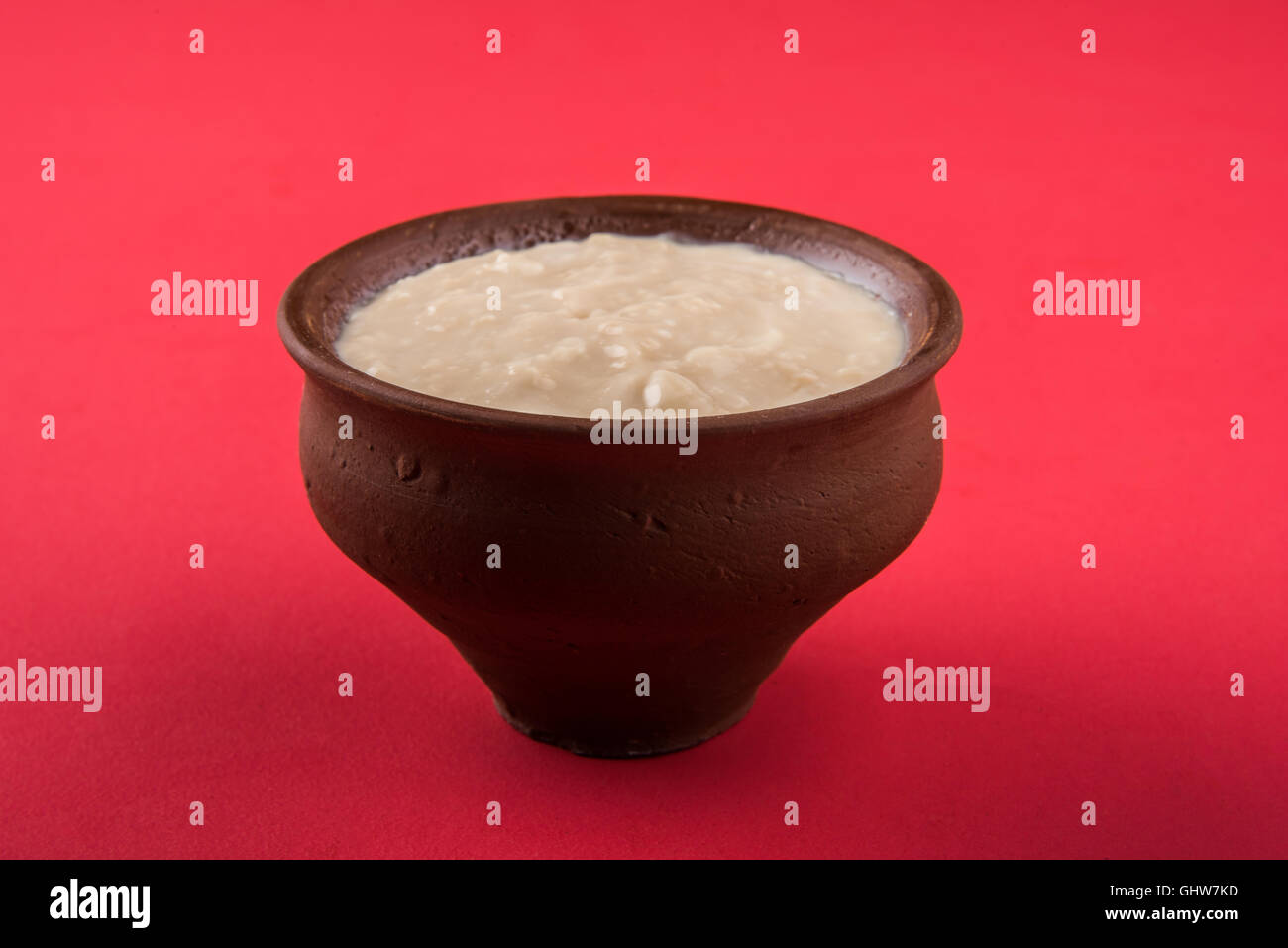 Mishti Doi or Mishti Dahi or Mitha Dahi translate as sweet dahi or ...