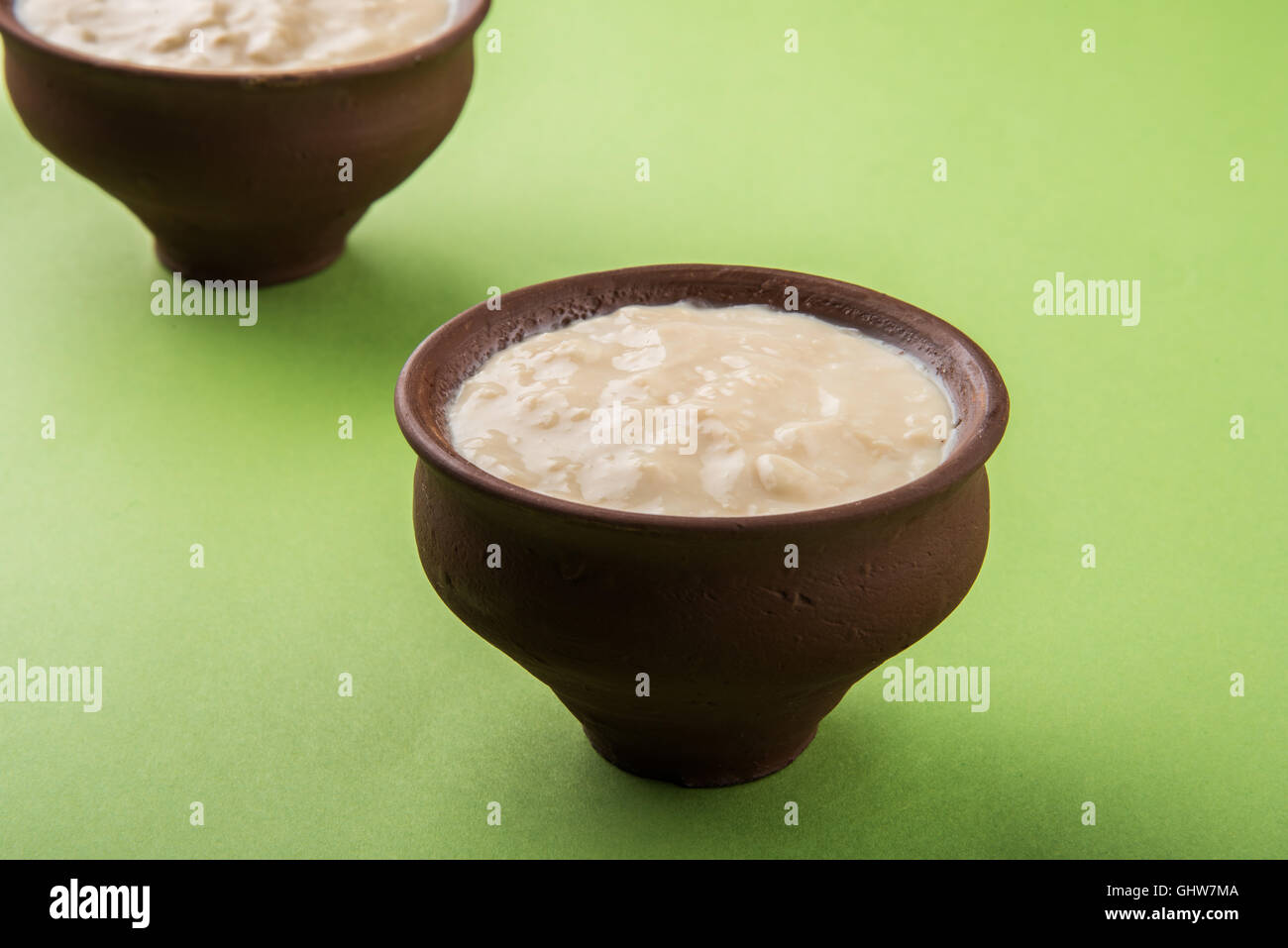 Mishti Doi or Mishti Dahi or Mitha Dahi translate as sweet dahi or ...