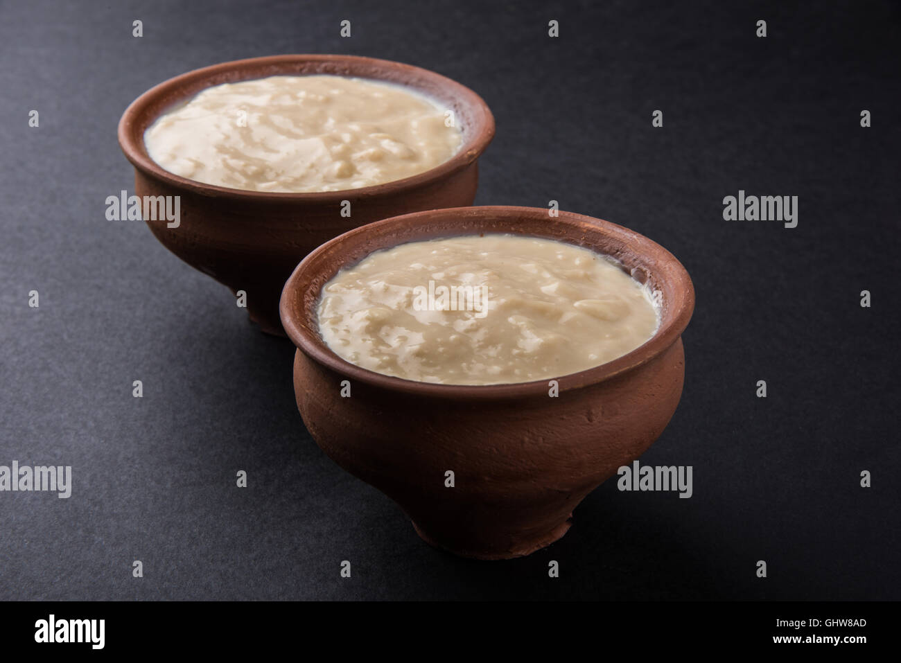 Mishti Doi or Mishti Dahi or Mitha Dahi translate as sweet dahi or ...