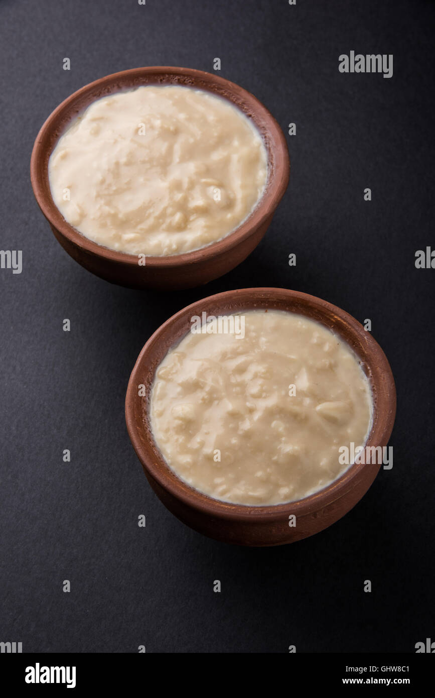 Mishti Doi or Mishti Dahi or Mitha Dahi translate as sweet dahi or ...