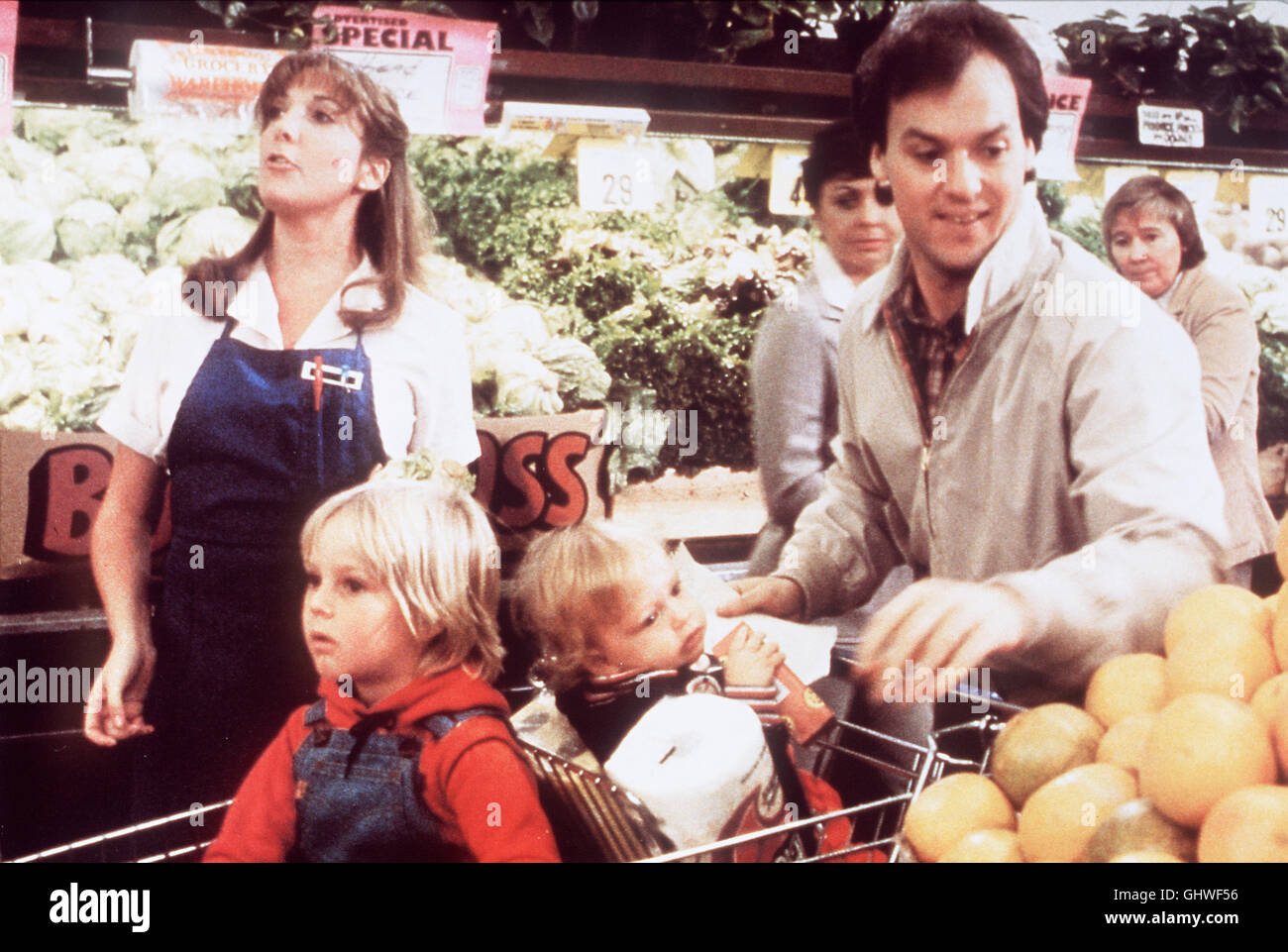 Mr mom michael keaton hi-res stock photography and images - Alamy