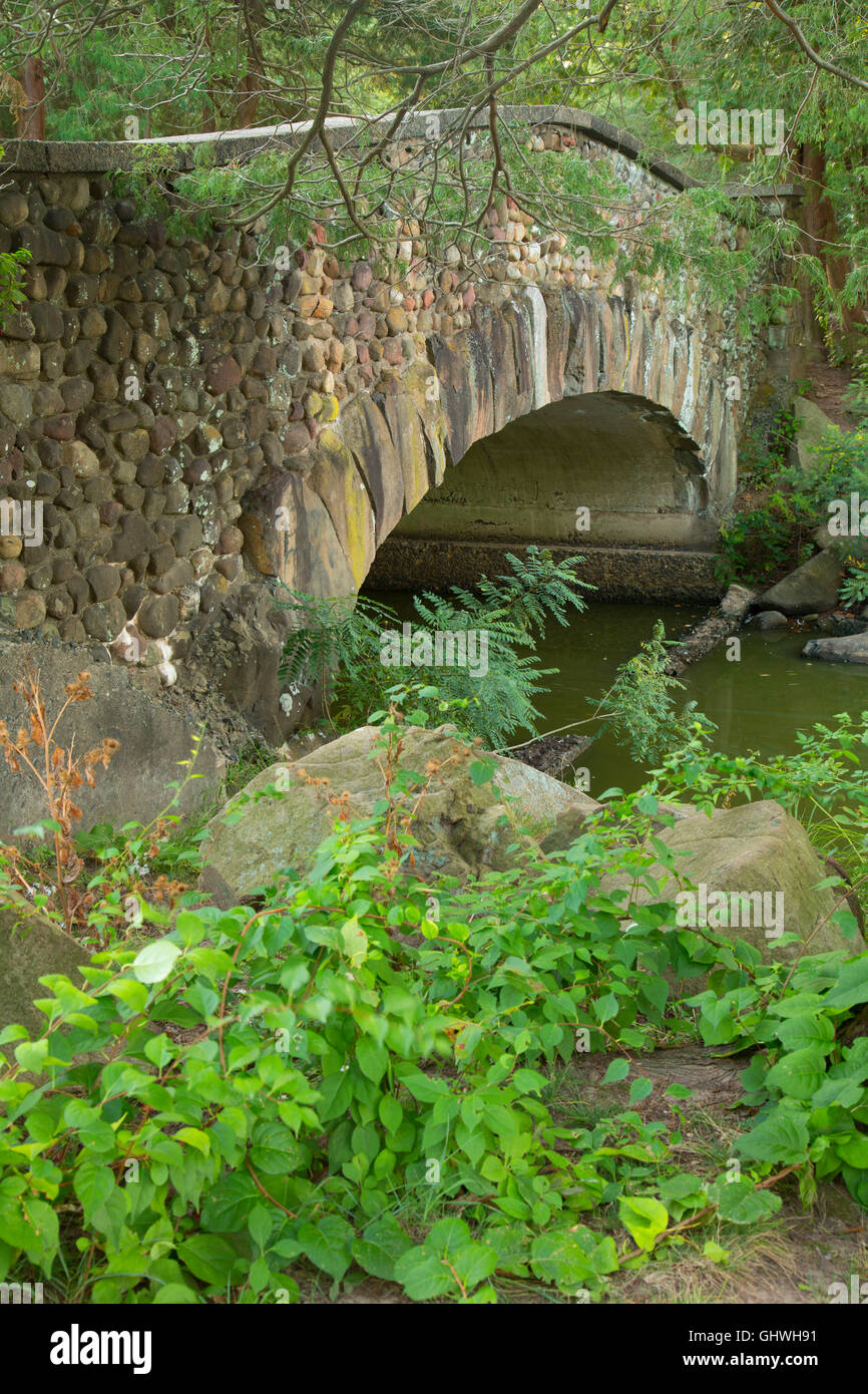 Hartford Bridge High Resolution Stock Photography and Images - Alamy