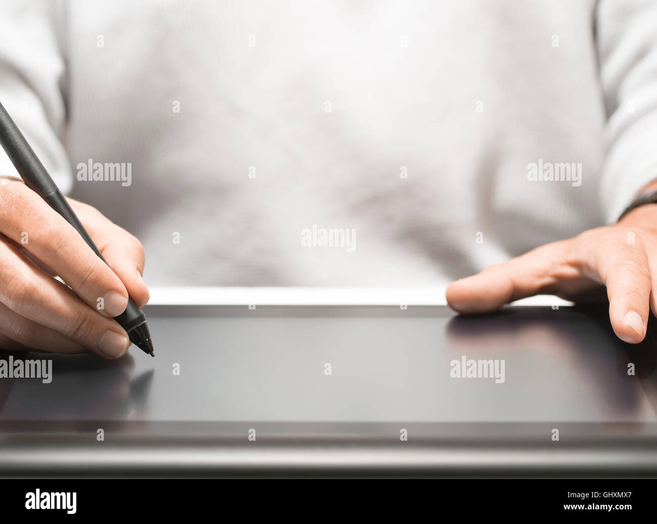 Digital graphics tablet hi-res stock photography and images - Alamy