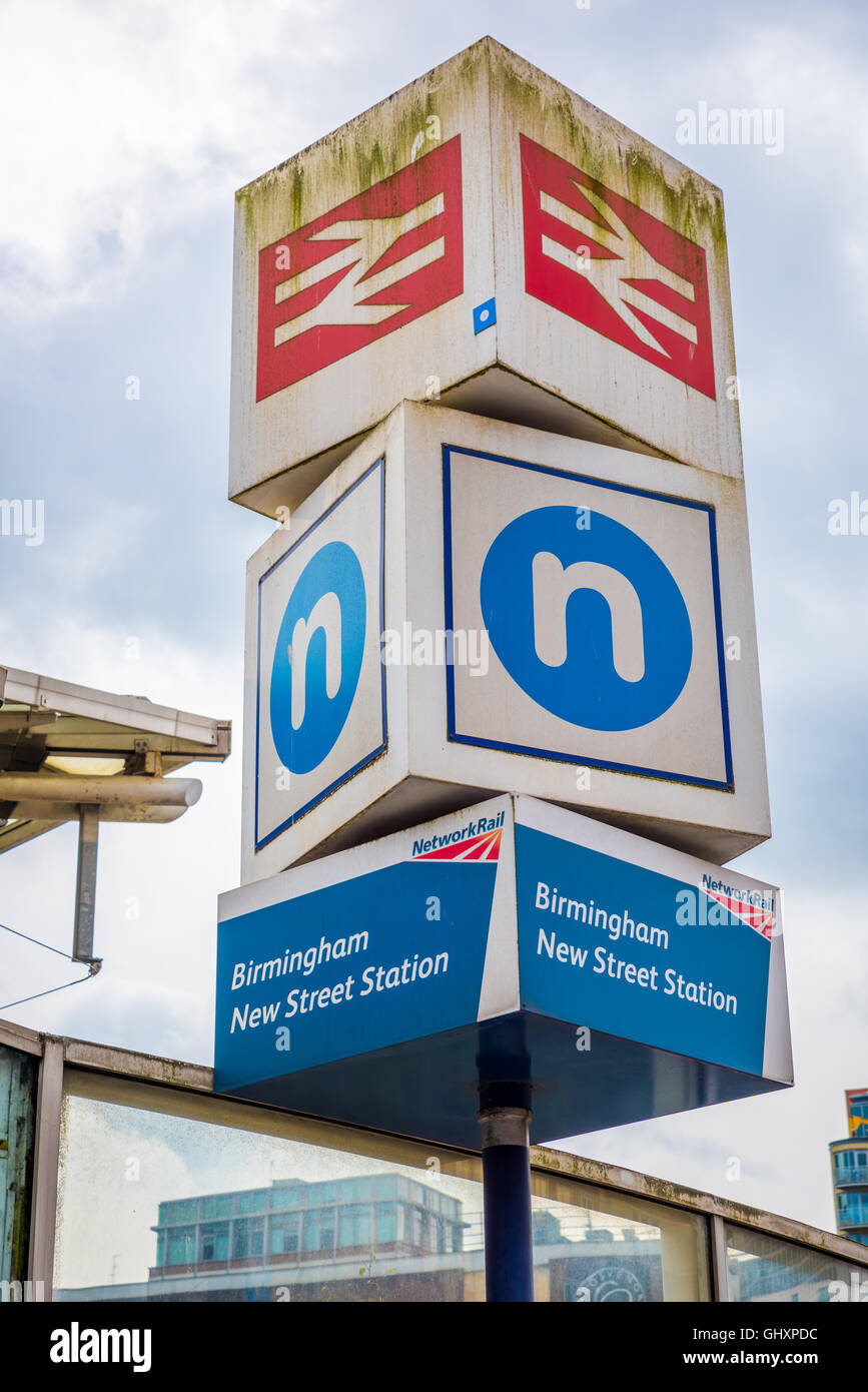 Birmingham New Street train station sign Stock Photo - Alamy