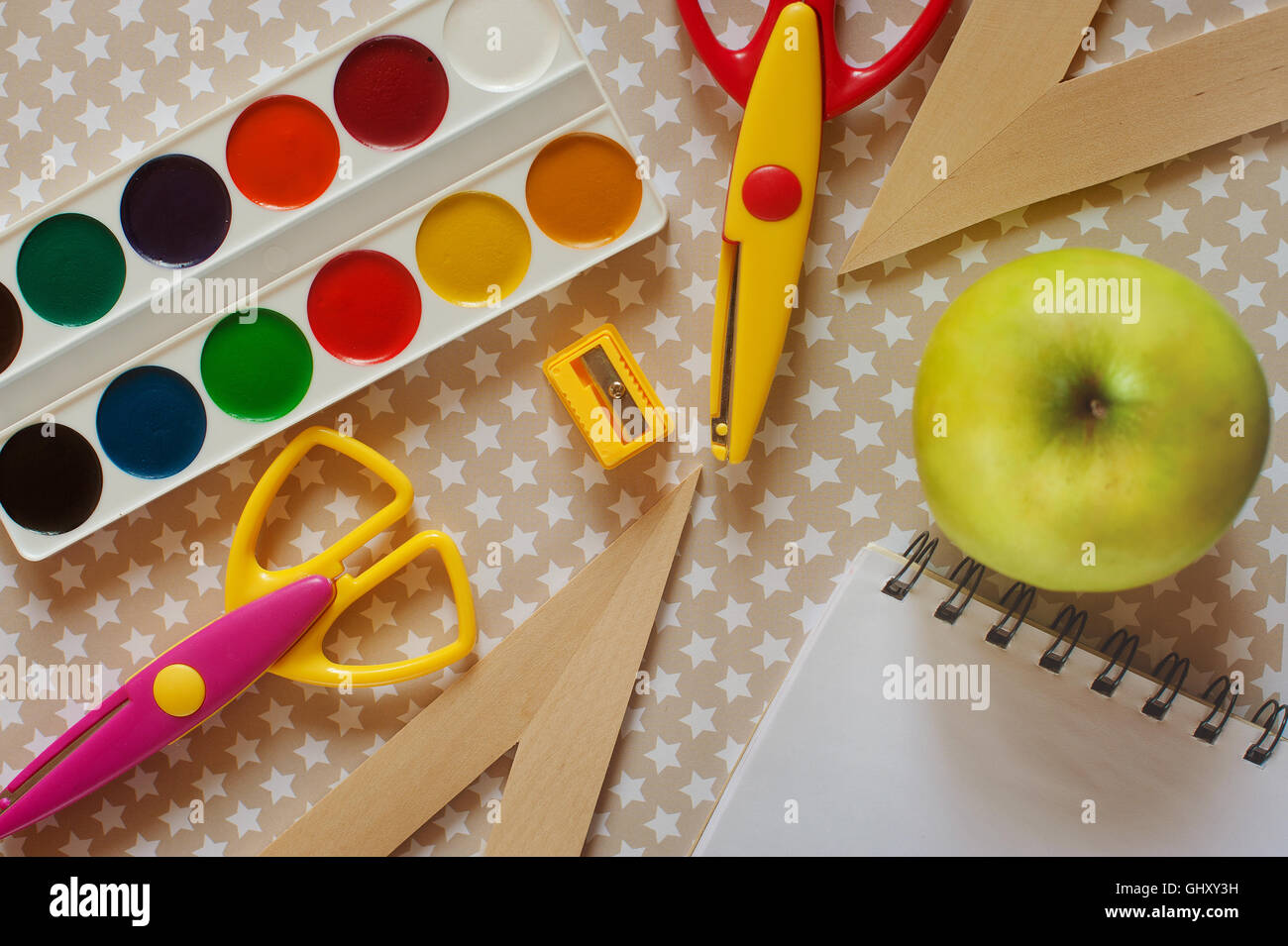 School supplies on the table Stock Photo - Alamy