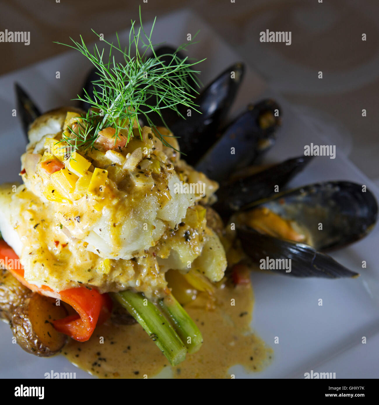 Pan seared cod hi-res stock photography and images - Alamy