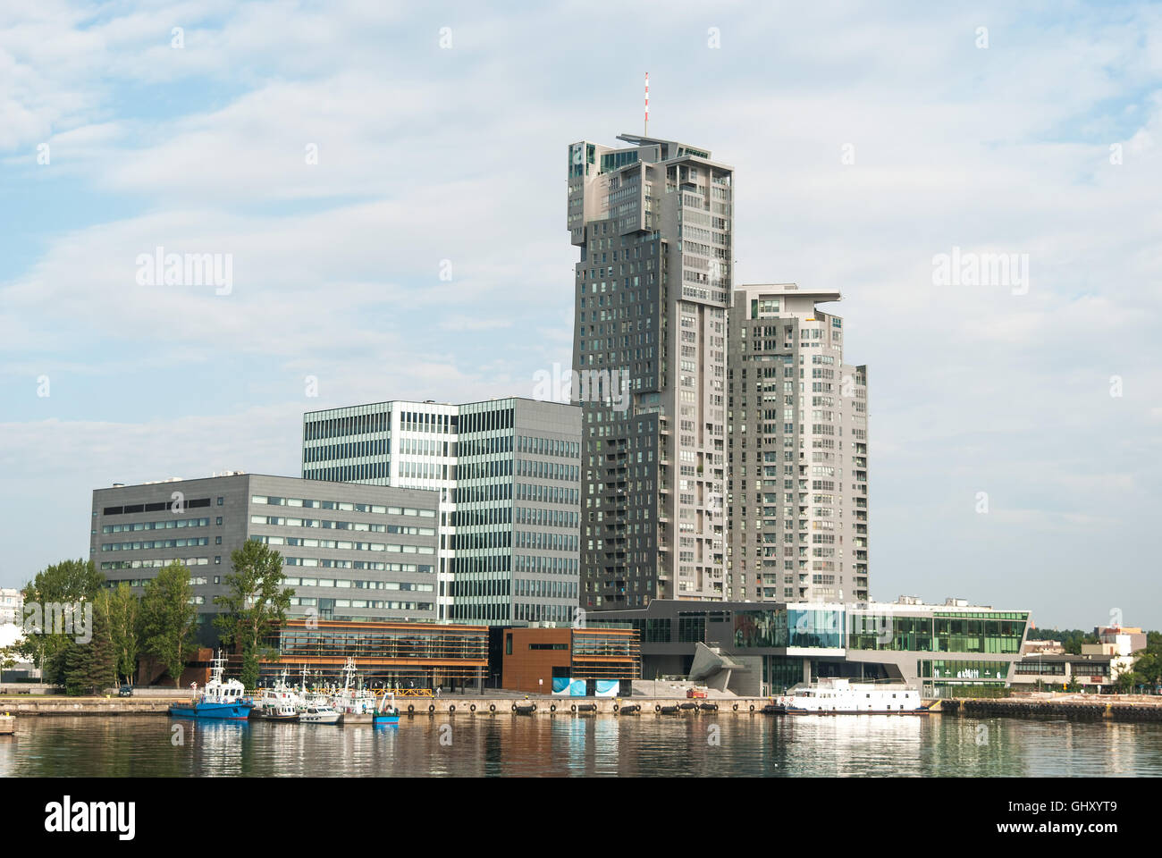 Buildings near sea hi-res stock photography and images - Alamy