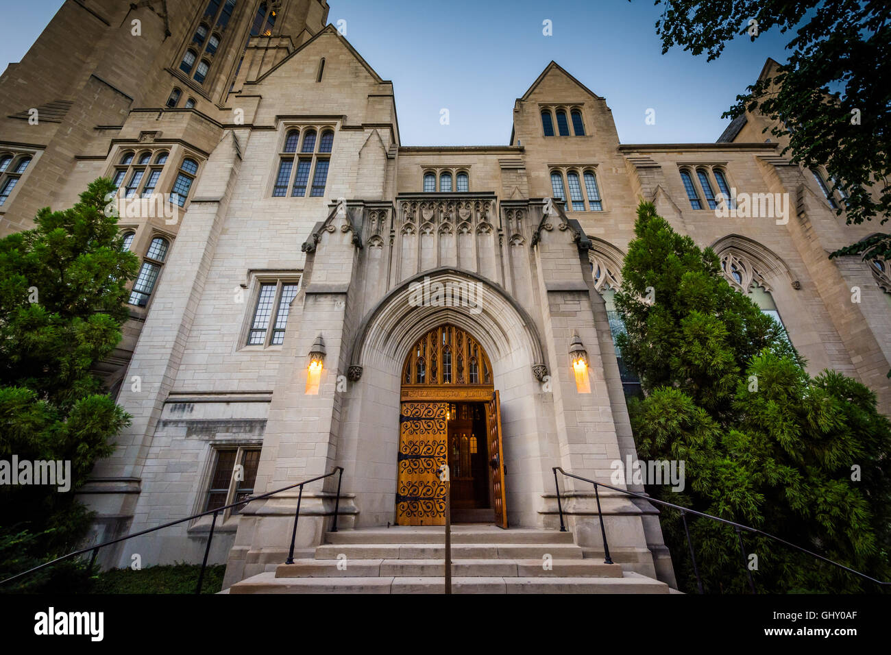 Historic building on the campus of Yale University, in New Haven ...