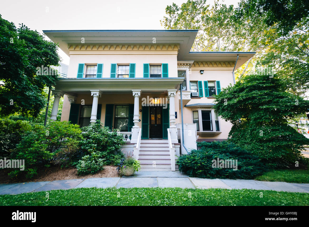 House on the campus of Yale University, in New Haven, Connecticut Stock ...