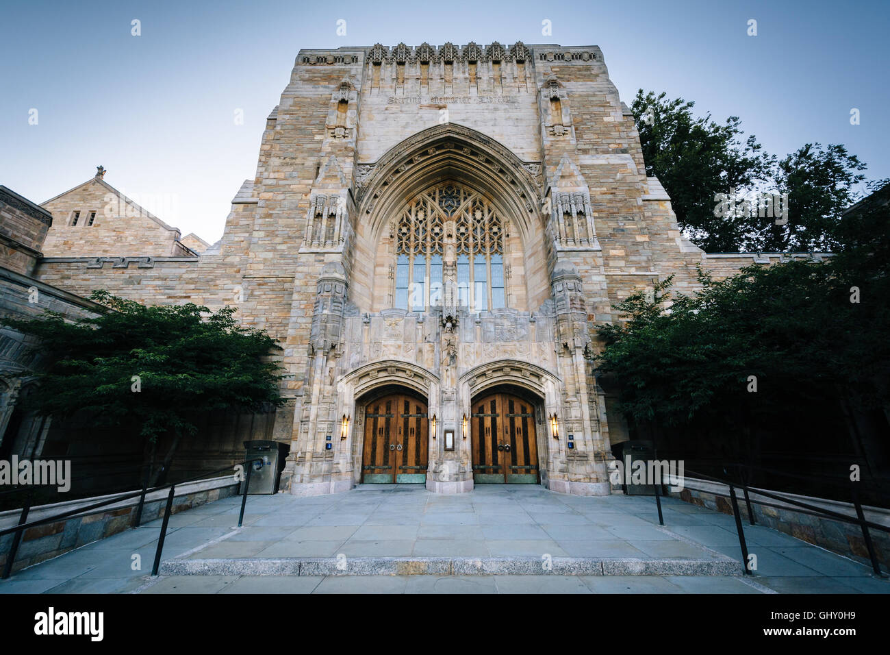 The exterior of the Sterling Memorial Library, at Yale University, in ...
