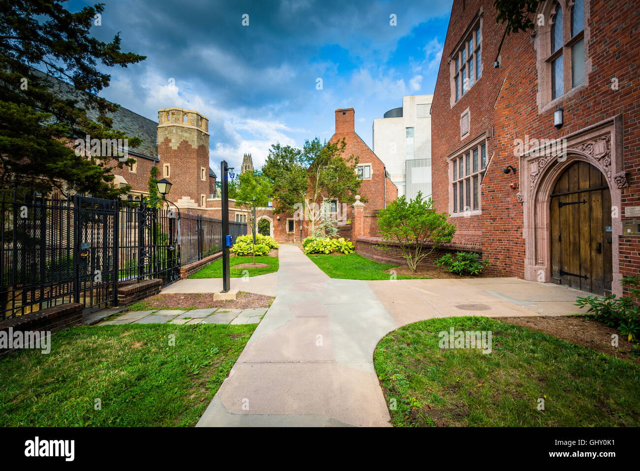 Modern university buildings town hi-res stock photography and images ...
