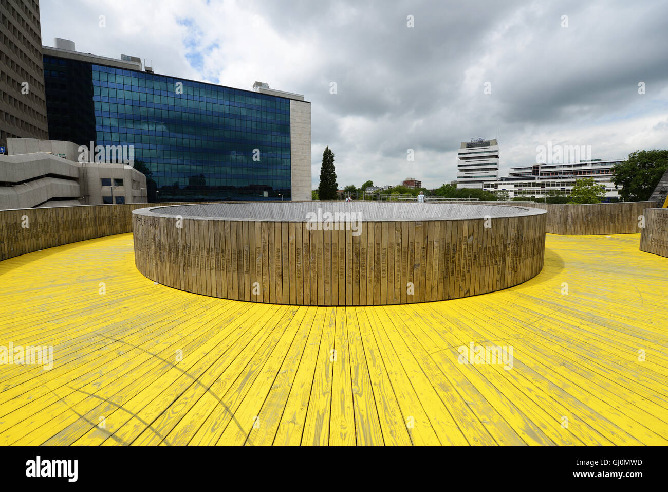 The yellow crowdfunded pedestrian bridge in Rotterdam Stock Photo - Alamy