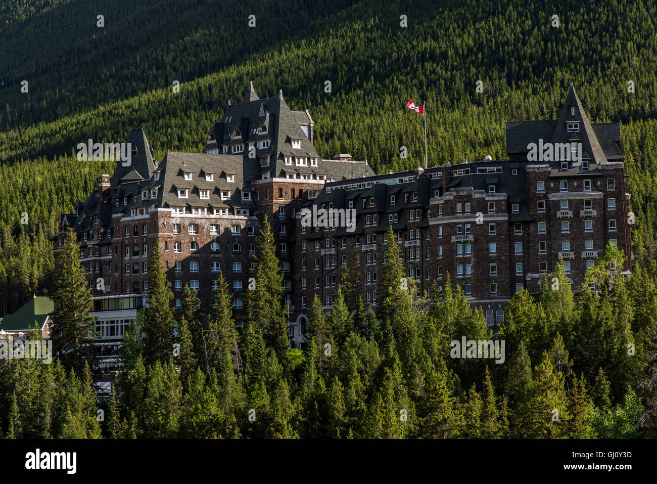 Fairmont banff springs hotel hi-res stock photography and images - Alamy