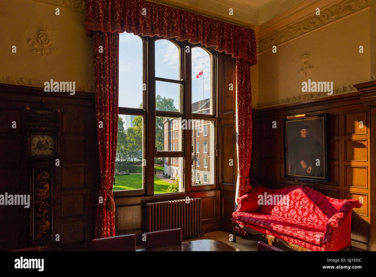 Middle temple hall london hi-res stock photography and images - Alamy