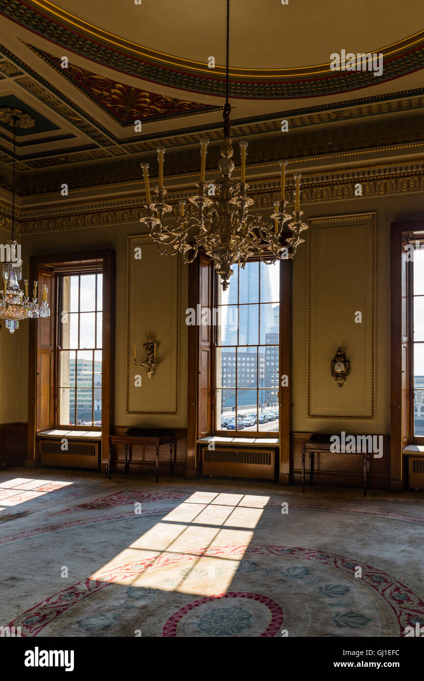 Fishmongers hall london hi-res stock photography and images - Alamy