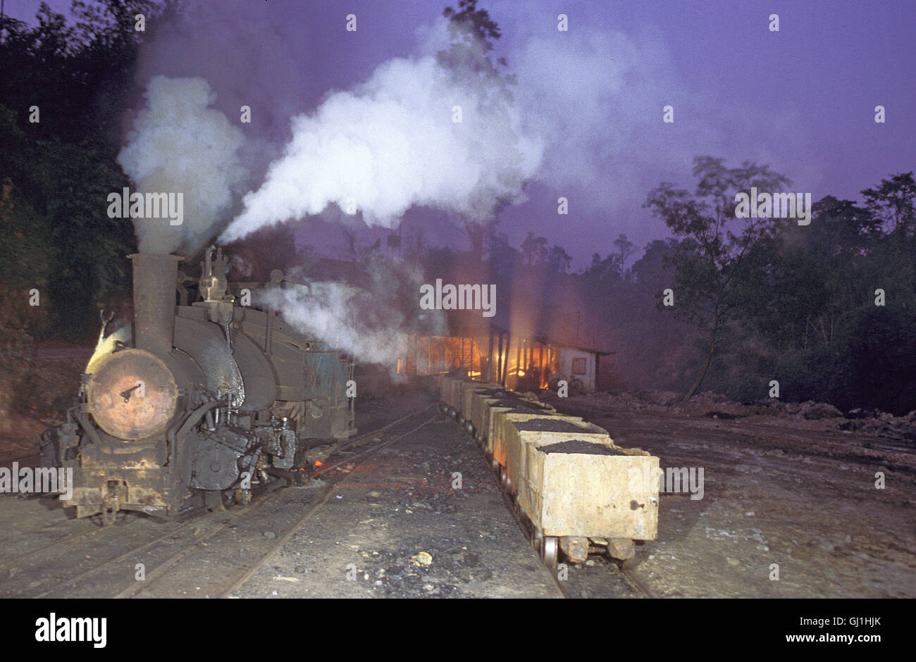 Tipong colliery hi-res stock photography and images - Alamy