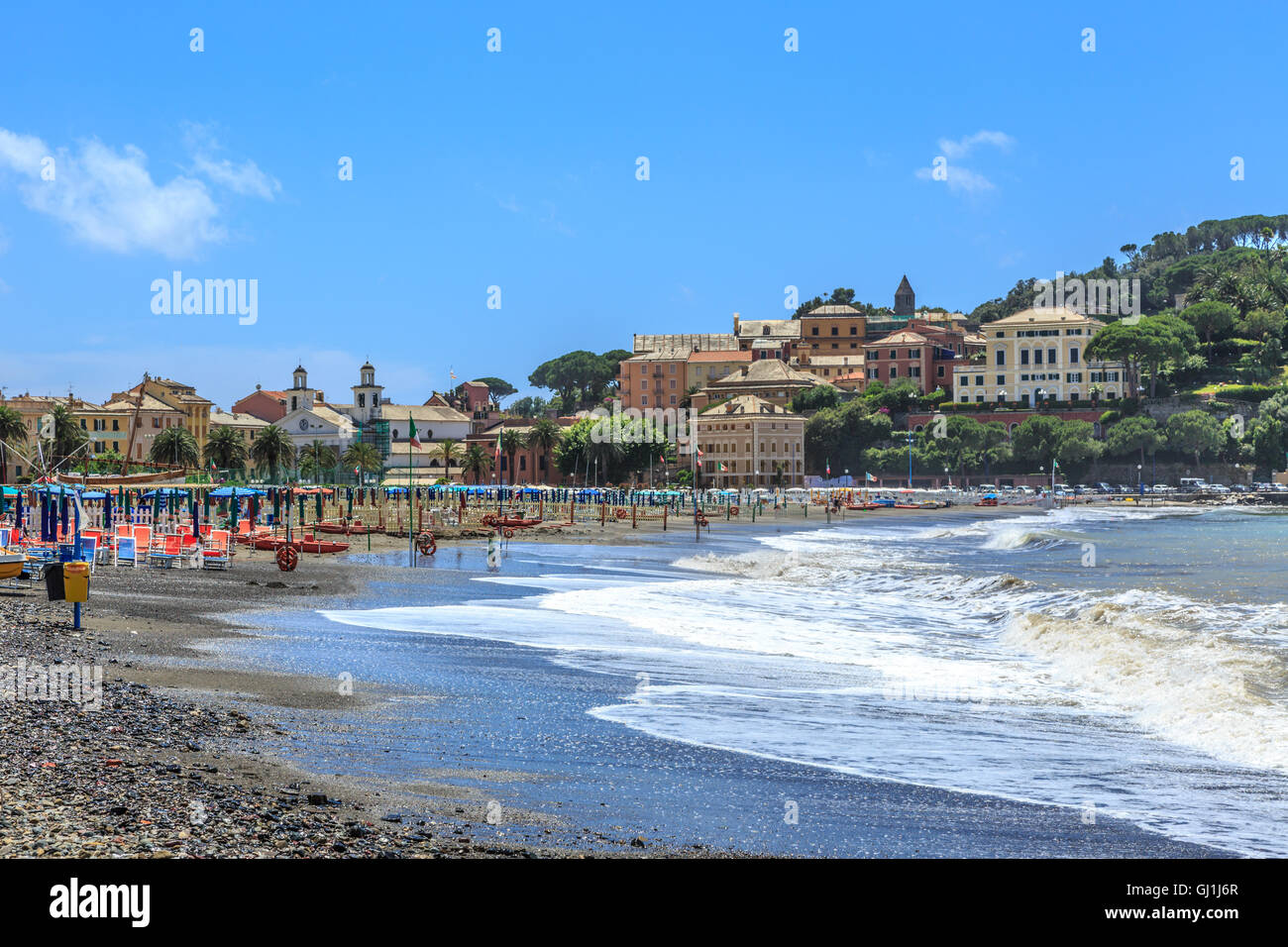 Italian resort Sestri Levante sea beach view Stock Photo - Alamy